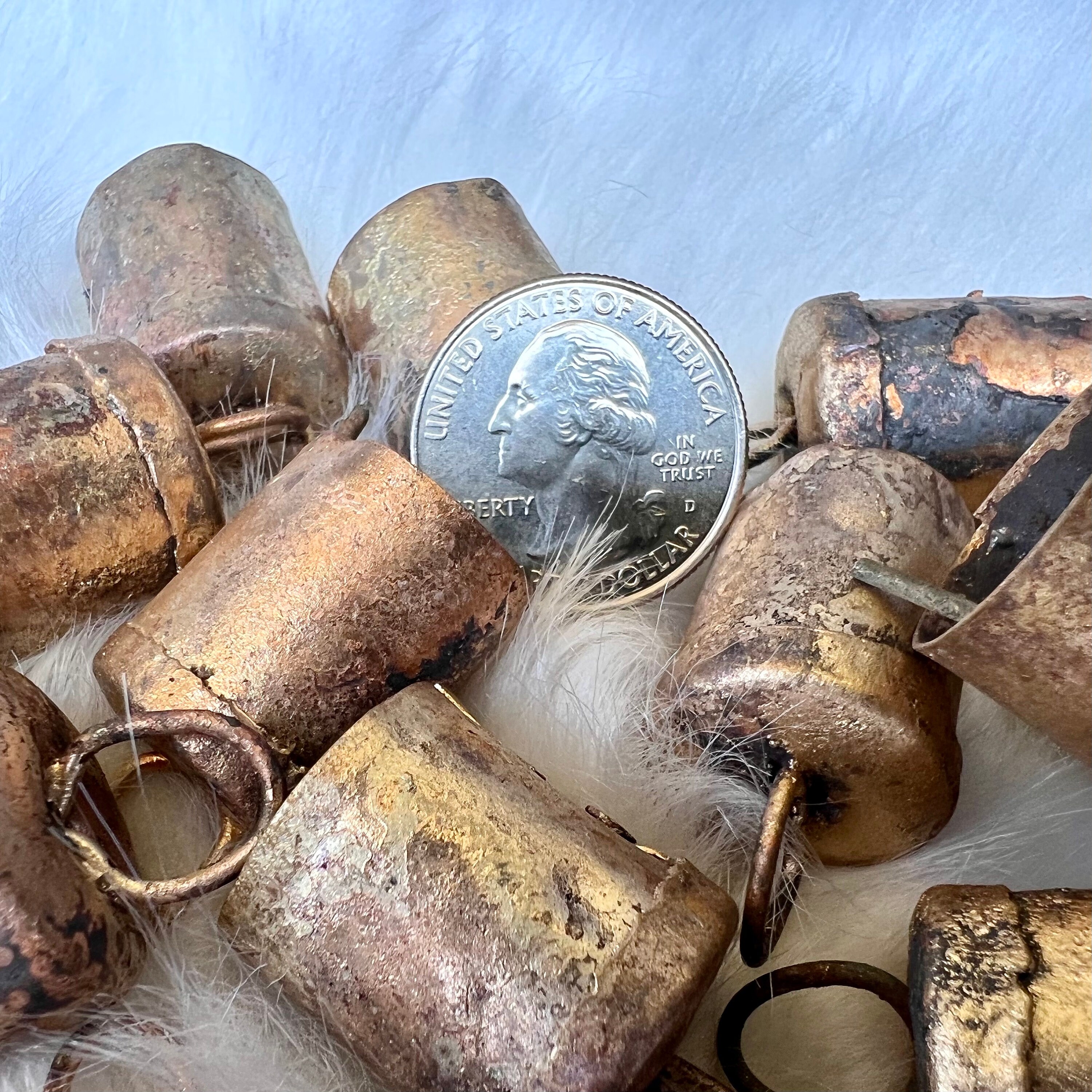 20 Old World Fantasy Bells/costume Bells/fairy Bells/farmhouse - Etsy