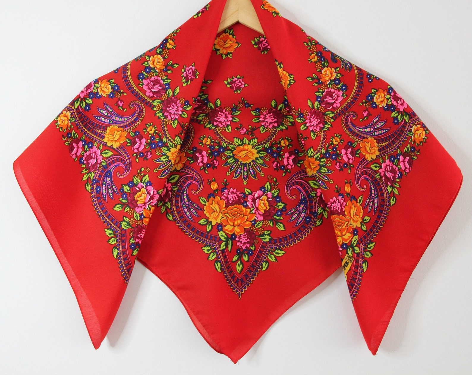 Ukrainian Shawl, Red Slavic Babushka Floral Scarf, Ethnic Folk Shawl ...