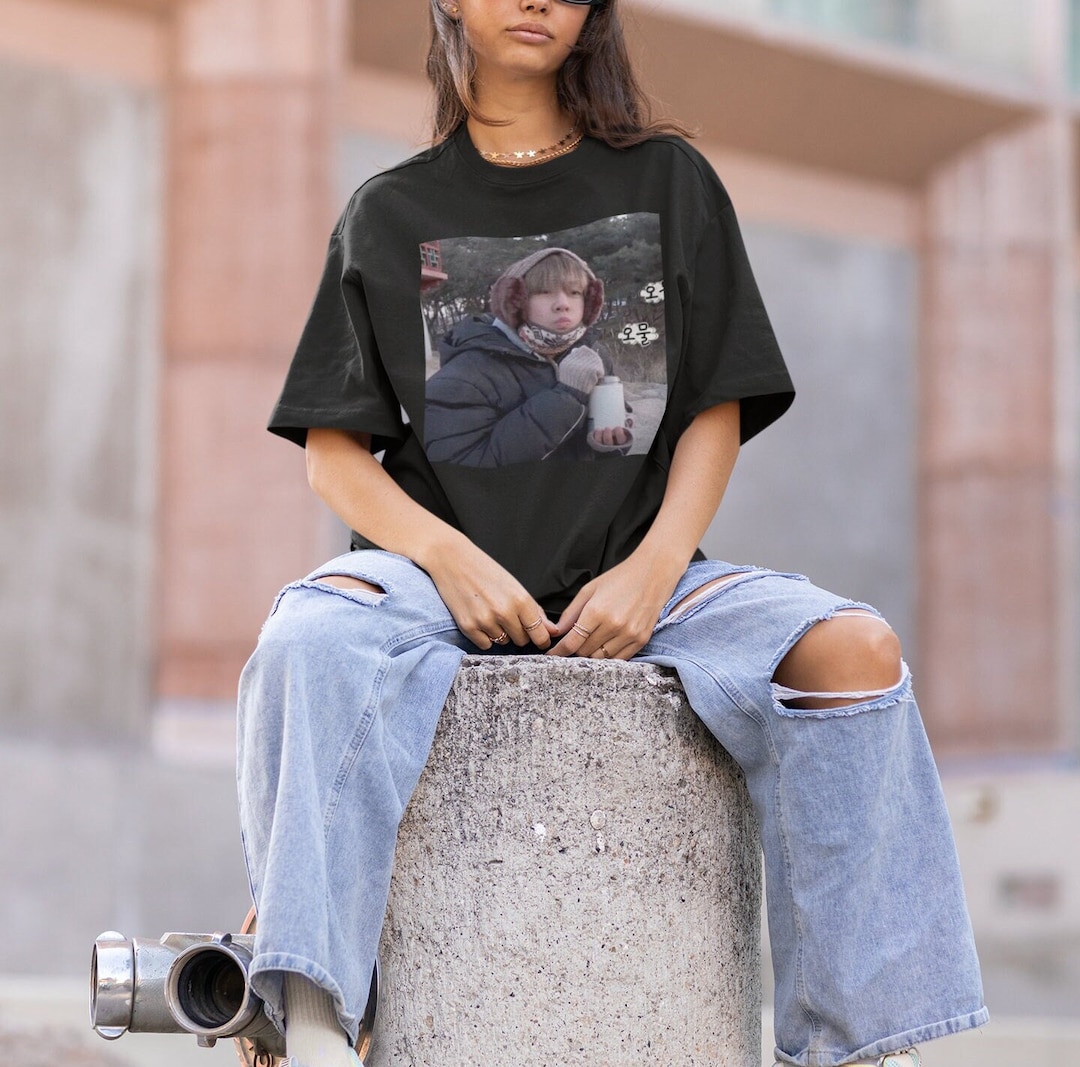 Funny V K-pop Shirt, Kpop Tae Funny Meme Graphic T-shirt, Custom K-pop ...