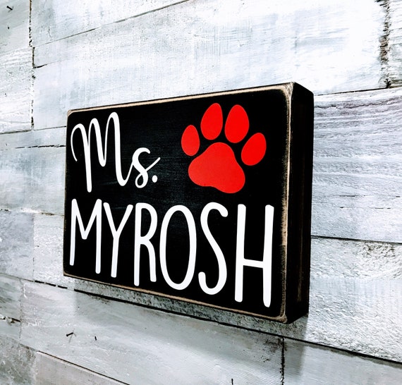 Rustic wood sign Circle sign_ Teacher Name_Farmhouse custom teacher ...