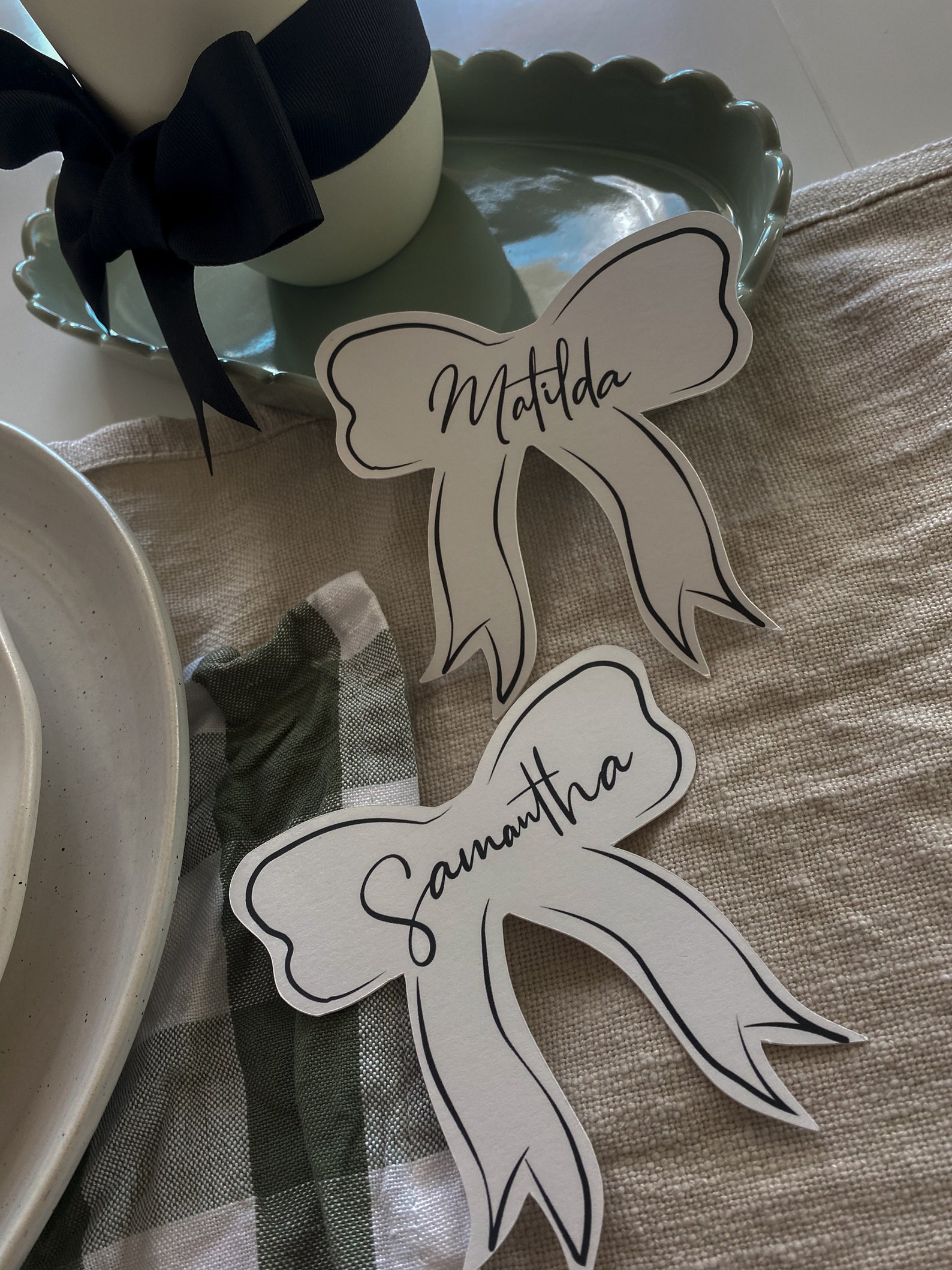 Bow Shape Place Card Black and White Placecard - Etsy