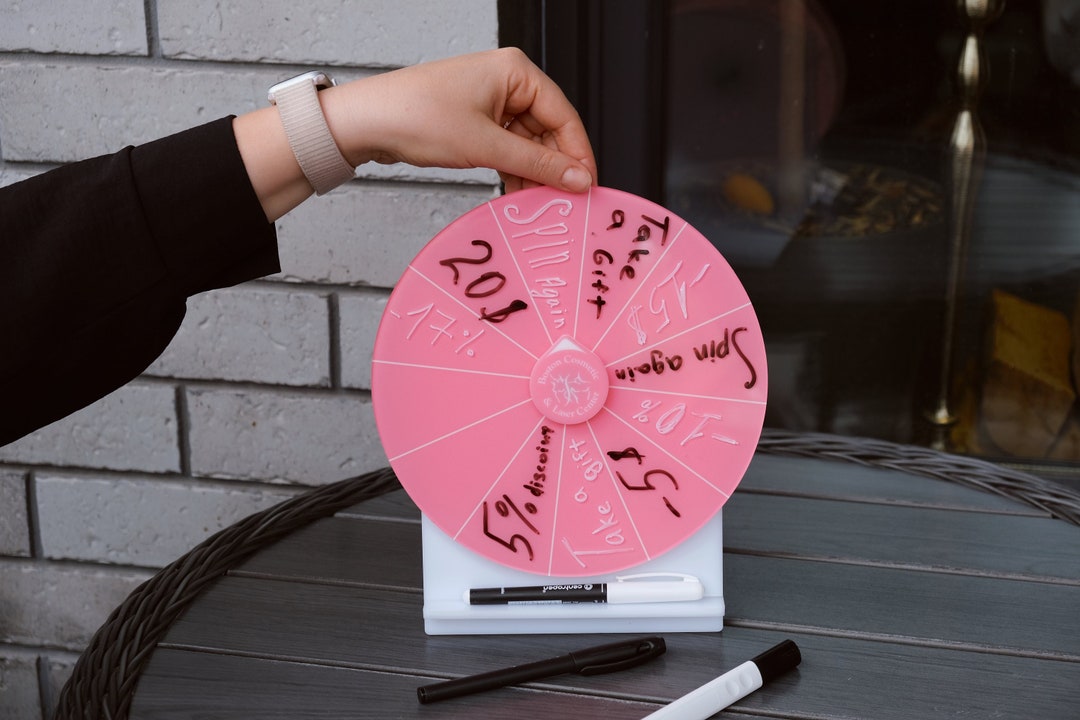 Spin Wheel for Prizes & Discount, Wheel of Fortune, Christmas Table ...