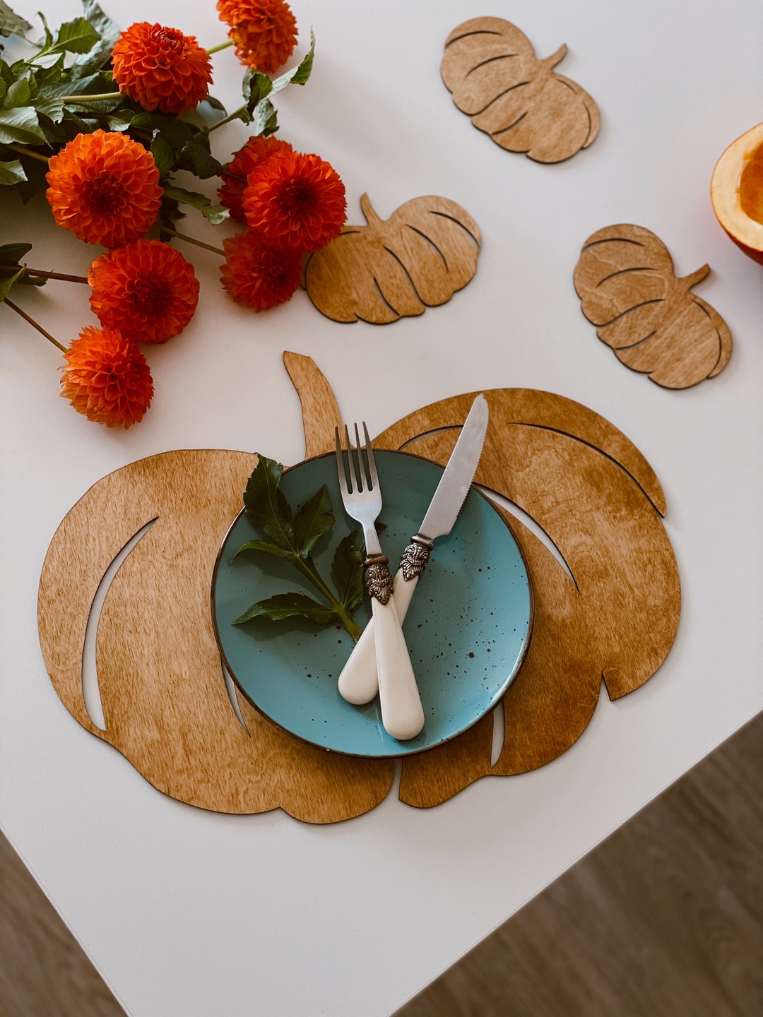 Wooden Under Plates Set, Pumpkin Charger Plate, Decorative Service ...