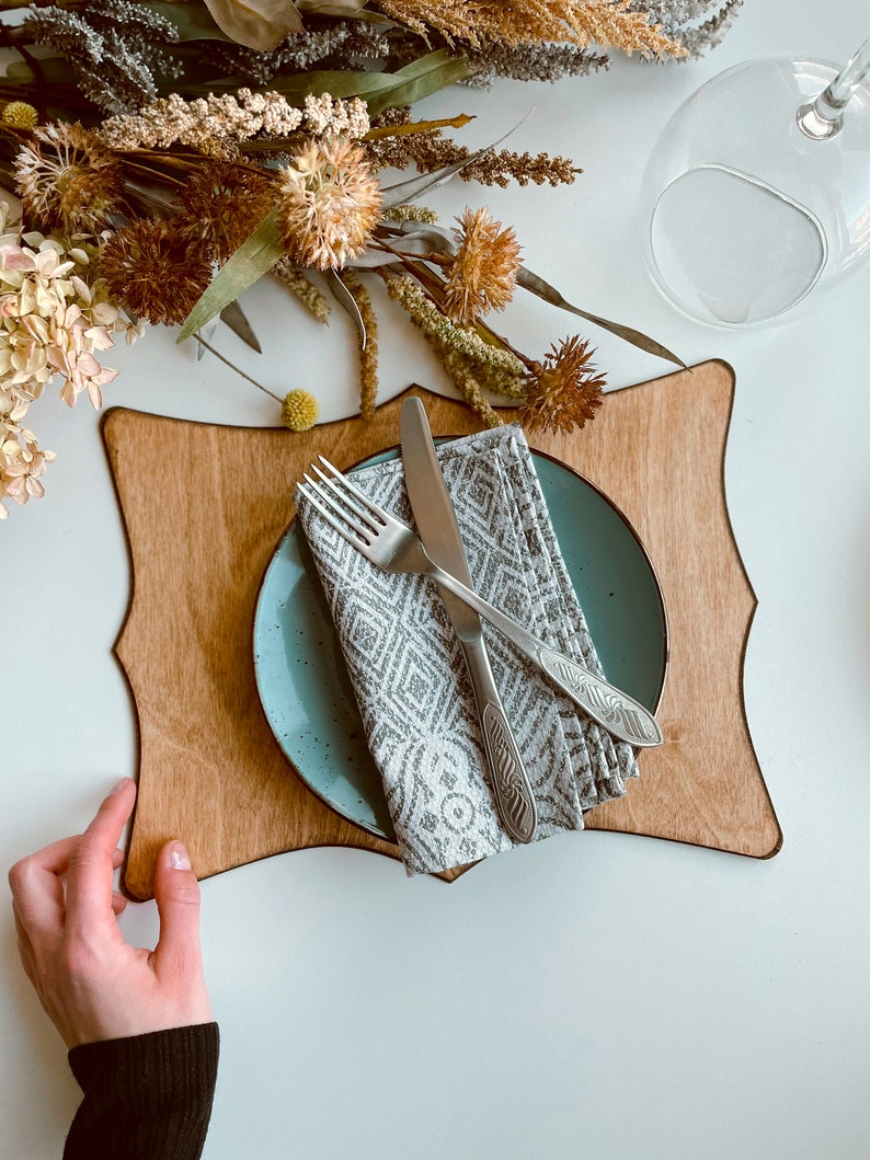 Wedding Rustic Table Décor Wooden Charger Plate Set in Bulk - Etsy