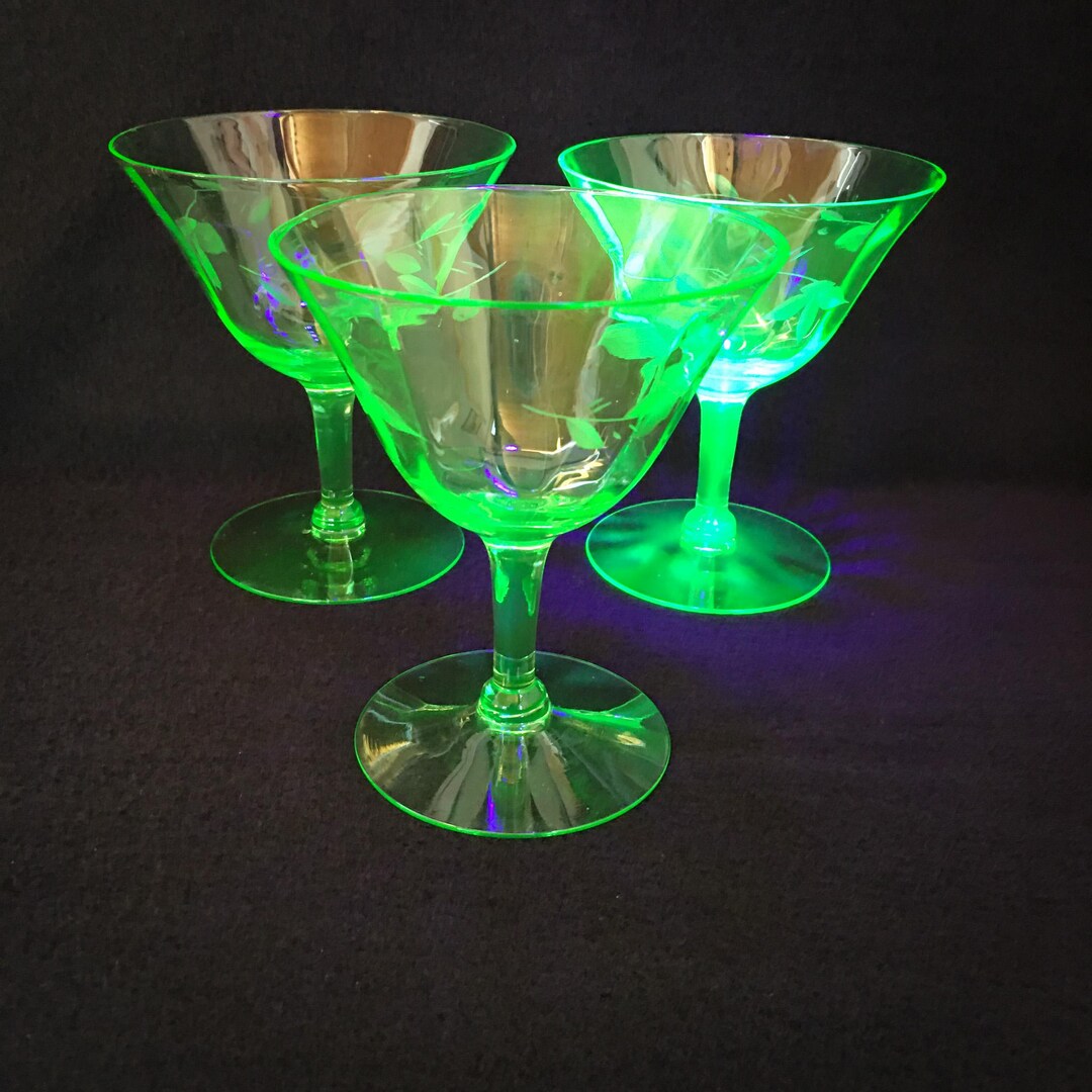 1920's - 1930's Vintage Uranium Glass Cocktail Goblets – Set of 3 - Etsy