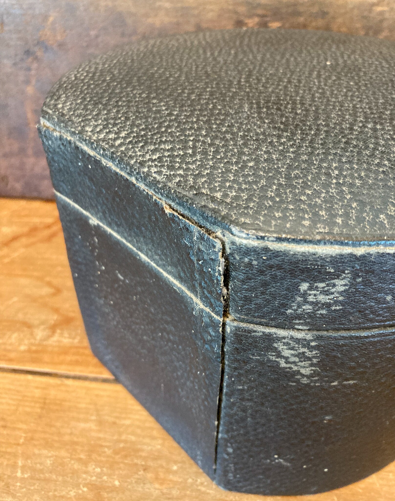 Victorian Era Leather Collar Box With Collars and New Old Stock in ...