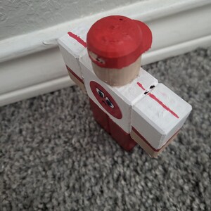 EMERSON -- 3D Printed + Painted 5 Inch ROBLOX Regretevator Figure - Etsy