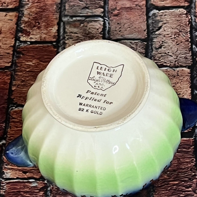 Vintage Leigh Ware Leigh Potters Inc USA Warranted 22K Gold Sugar Bowl ...