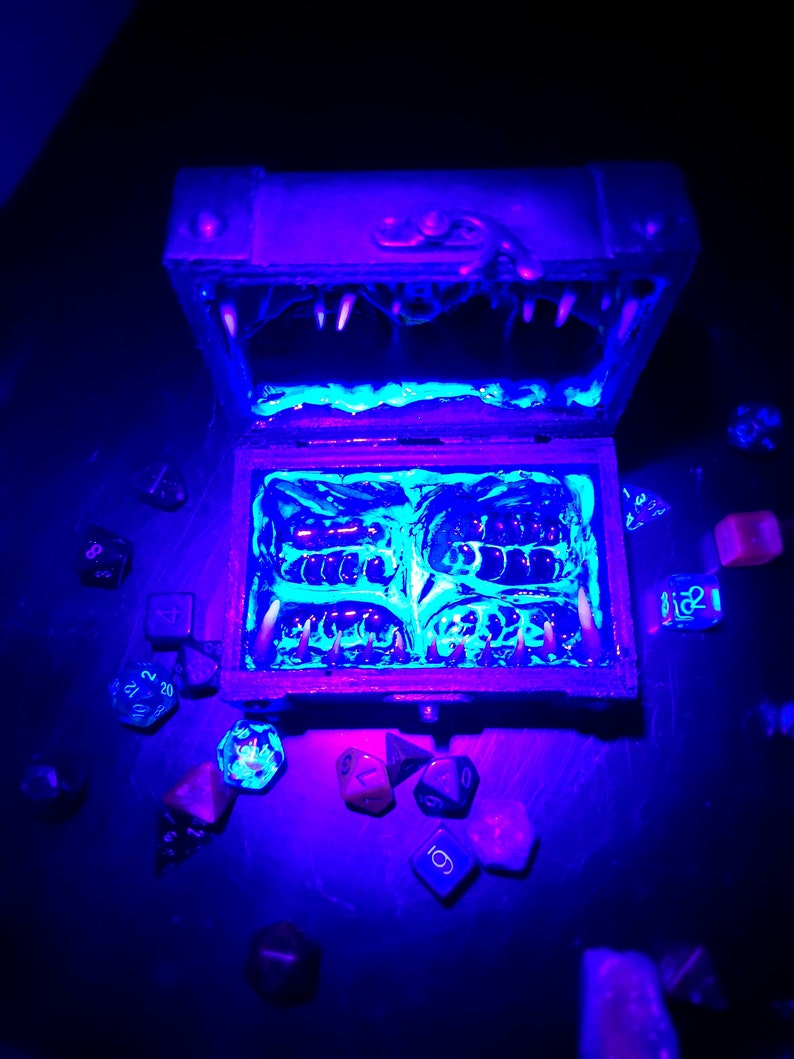 UV Blue Glow Red Brown Arched Wood Mimic Box - Etsy