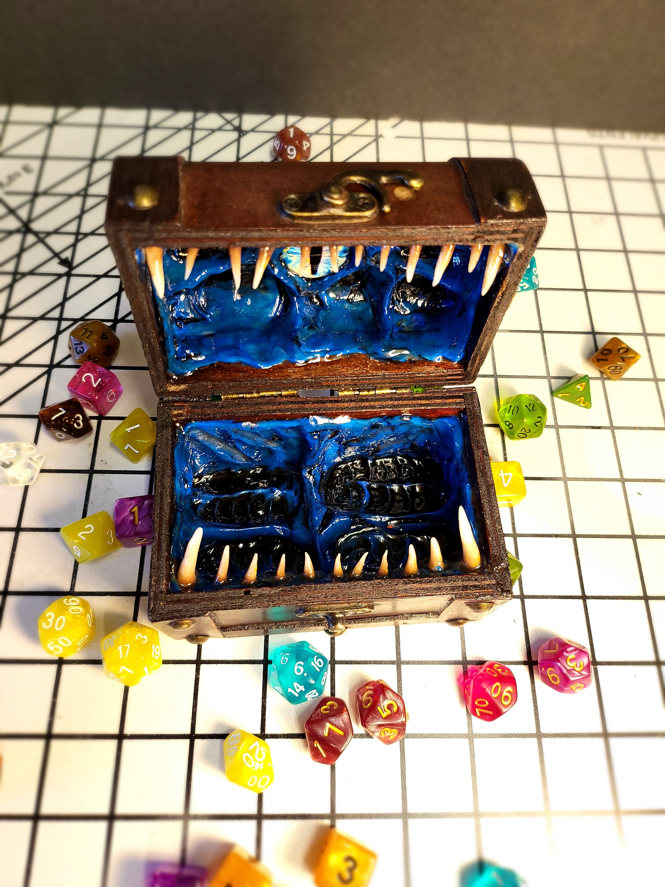 UV Blue Glow Red Brown Arched Wood Mimic Box - Etsy