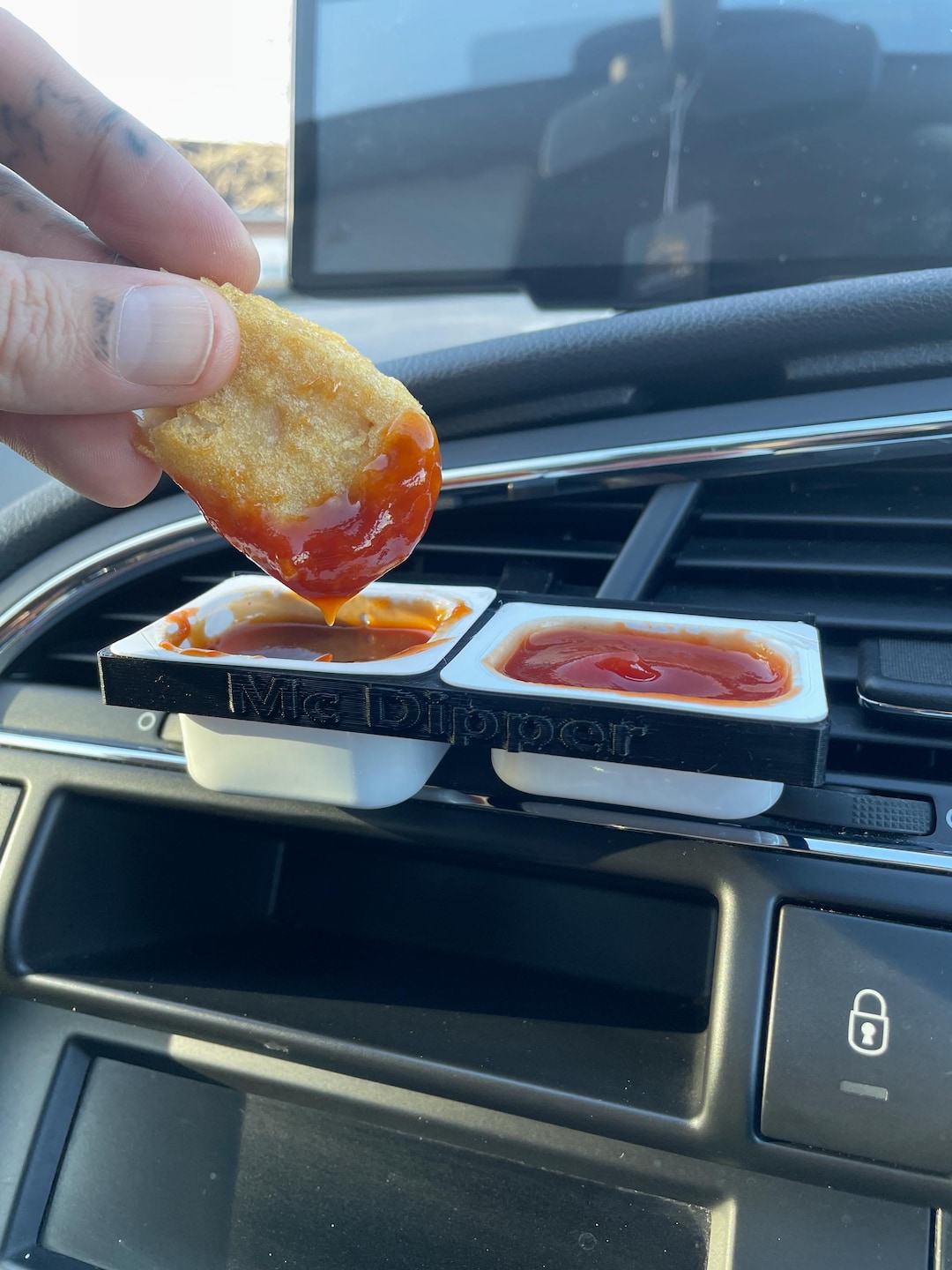 Mcdonalds Dual In-car Sauce Holder - Mc Dipper Ketchup Sauce Dip Clip ...