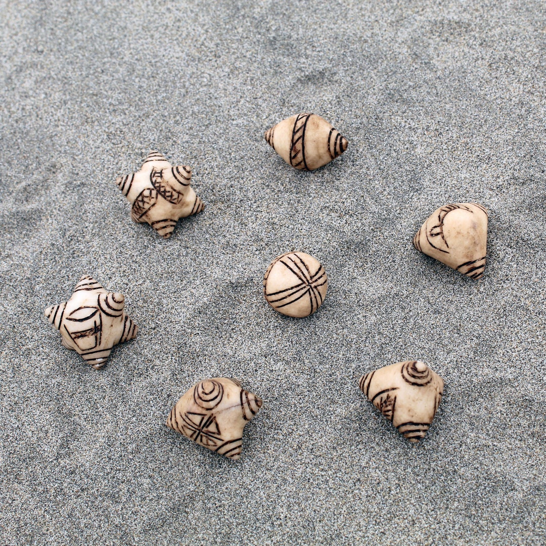 Chumpi khuyas Stone Made of Alabaster Stone Peruvian Ceremonial Shaman ...