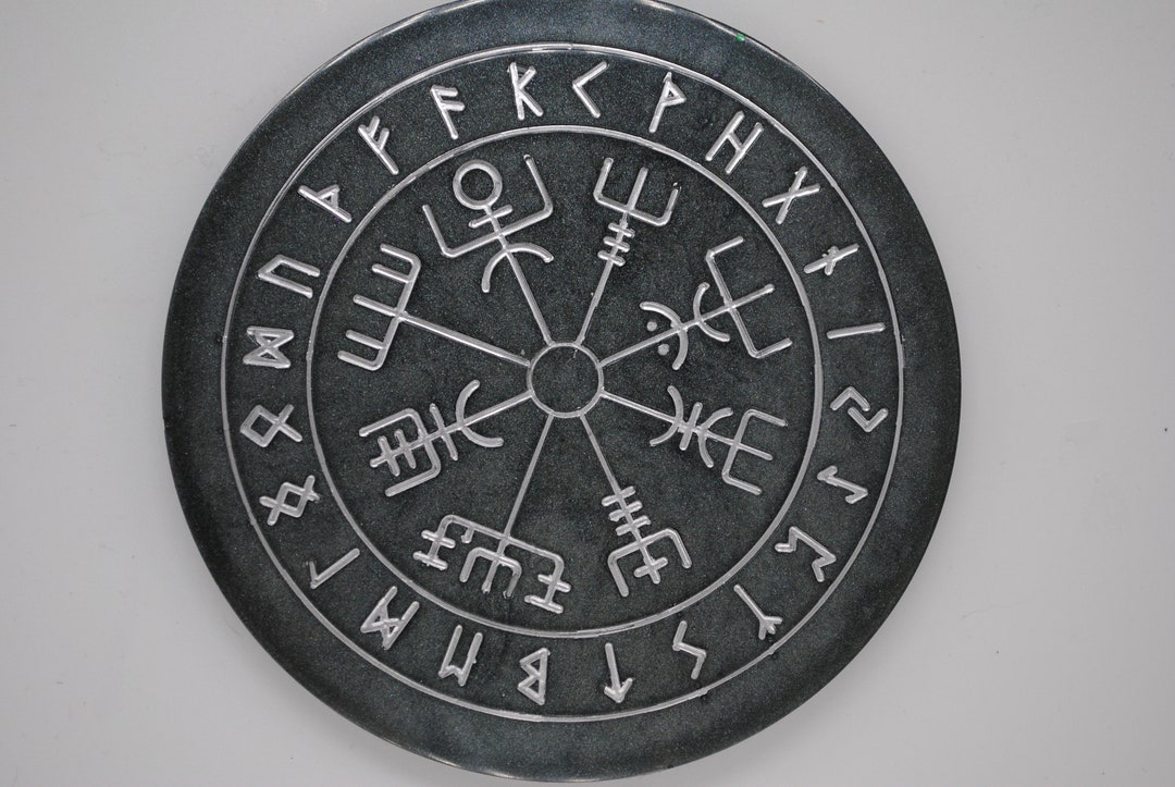 Rune Altar Coaster, Astrology Board, Divination Runes - Etsy