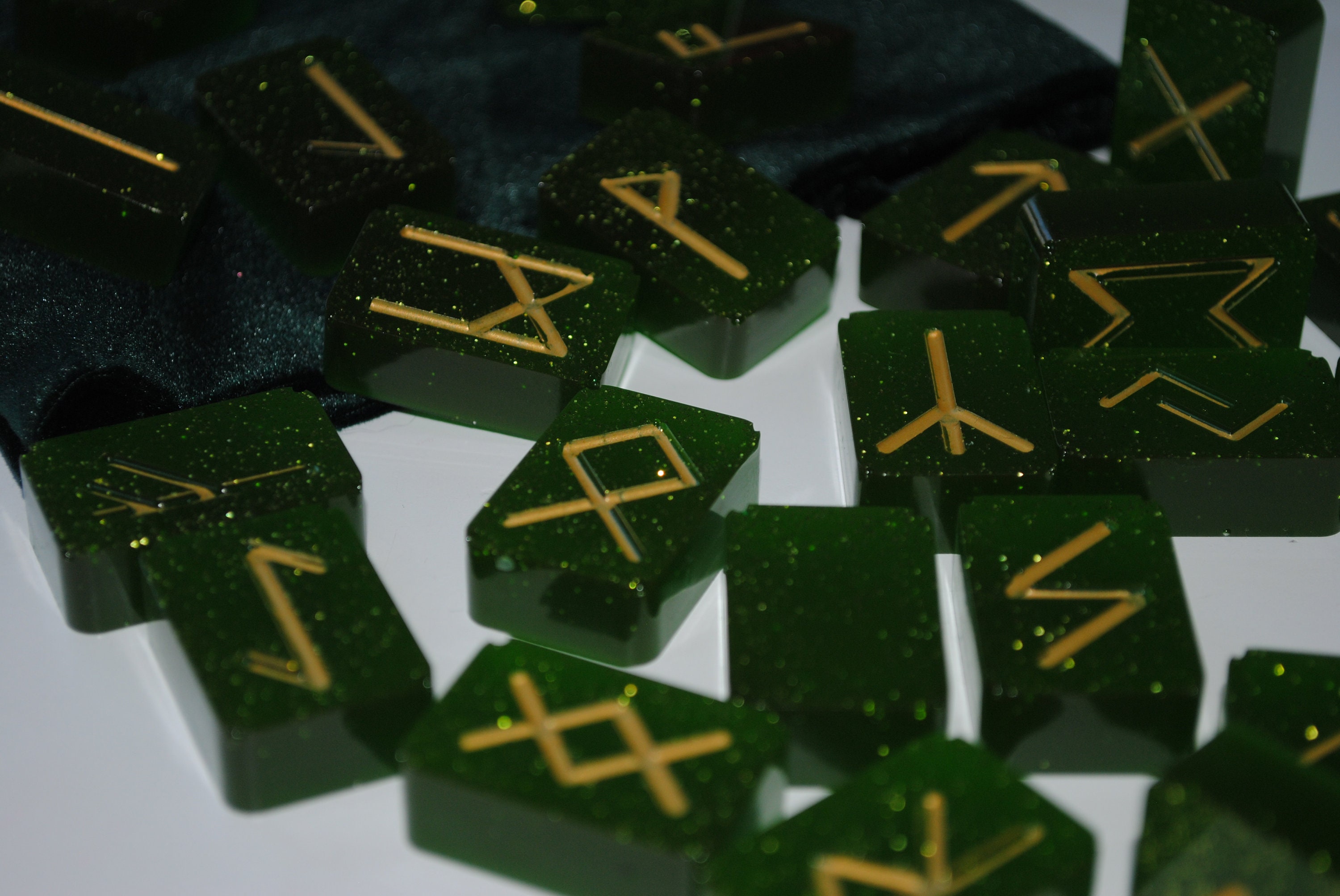 Elder Futhark Runes Witch Ancient Modern Divination Set - Etsy