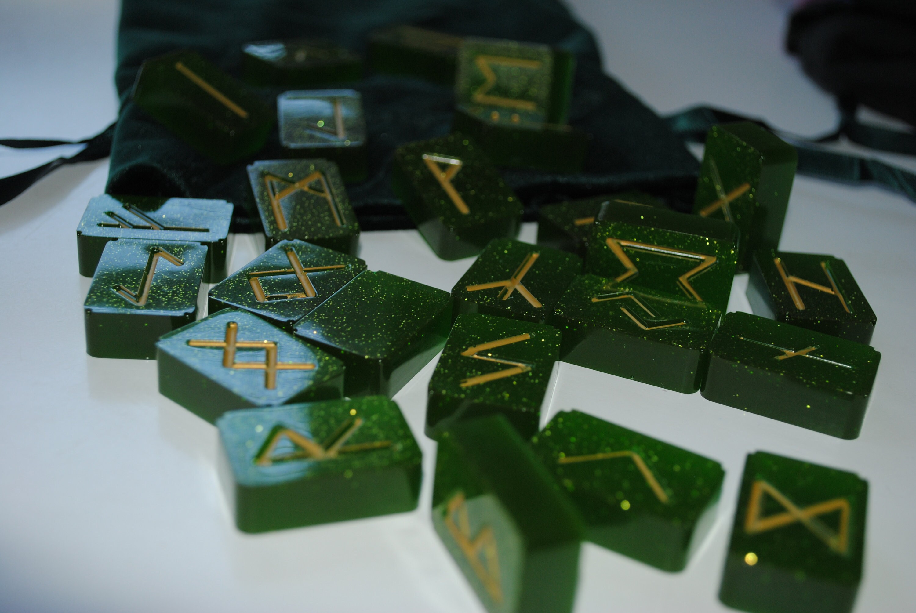 Elder Futhark Runes Witch Ancient Modern Divination Set - Etsy