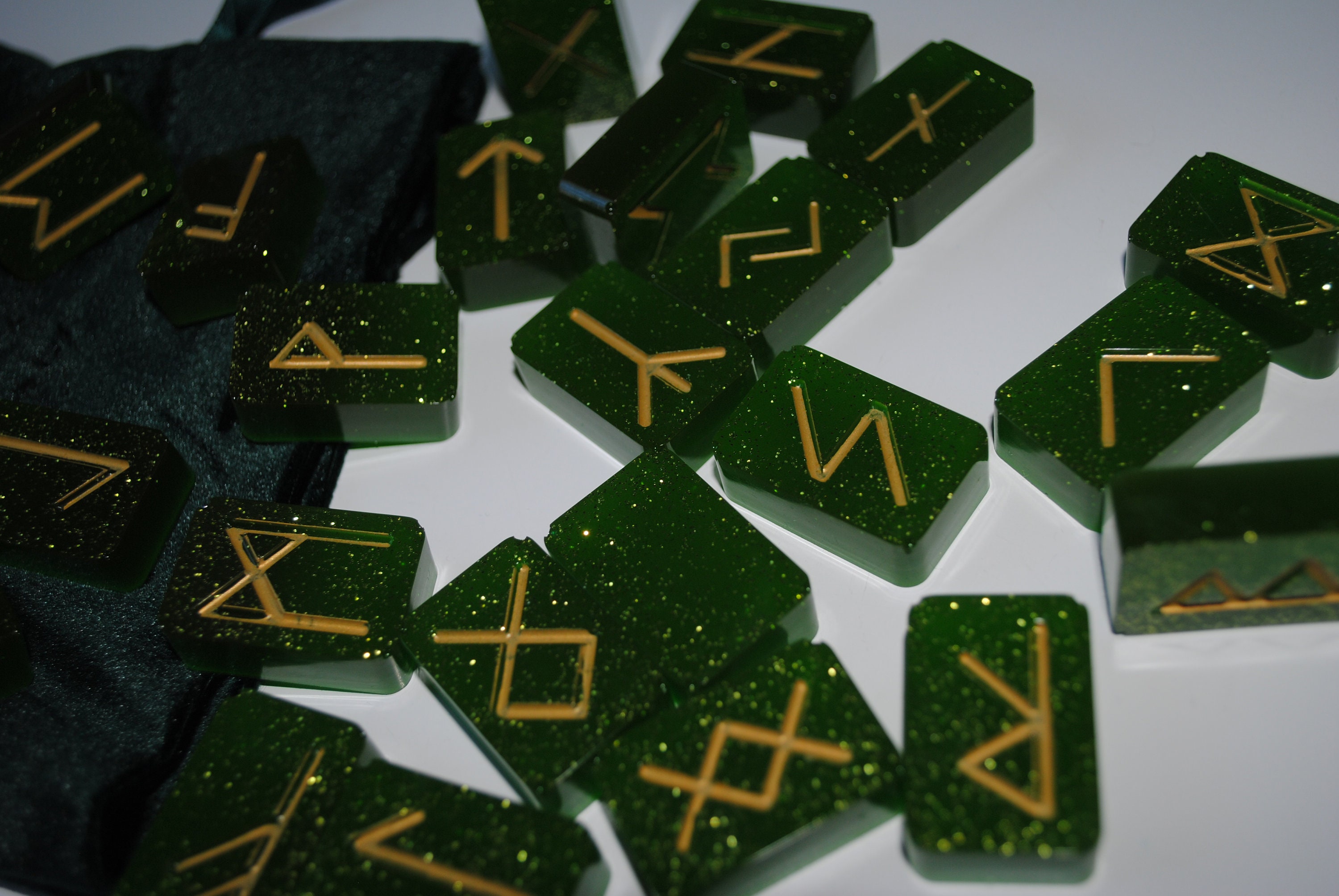 Elder Futhark Runes Witch Ancient Modern Divination Set - Etsy