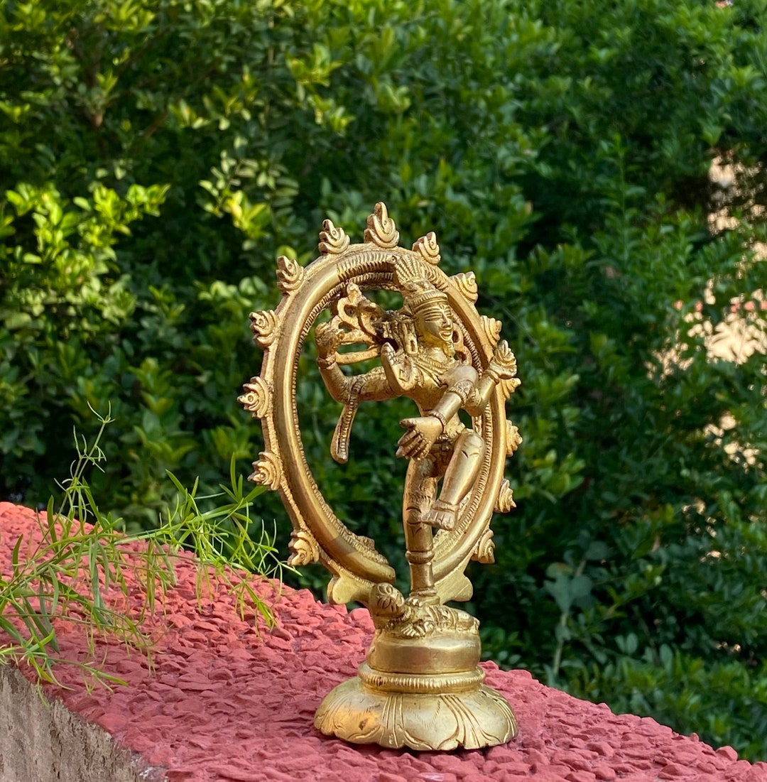 Brass Natraj Statue . Nataraja Statue . Natraj . Dancing Shiva Statue ...