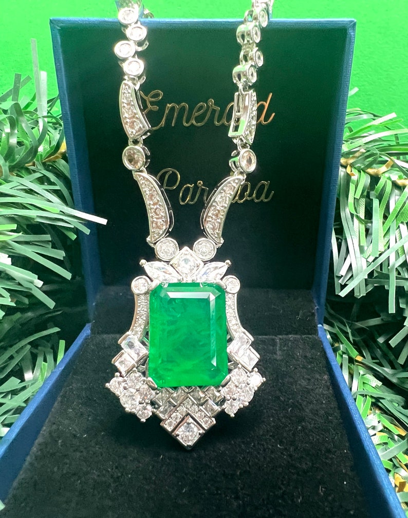 1.5*1.75 Inch Jumbo Emerald Necklace Luxury Super Star Style Vibrant ...
