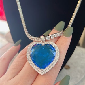 Aquamarine Blue/ocean Blue Titanic Blue Heart Pendant Magnificent ...
