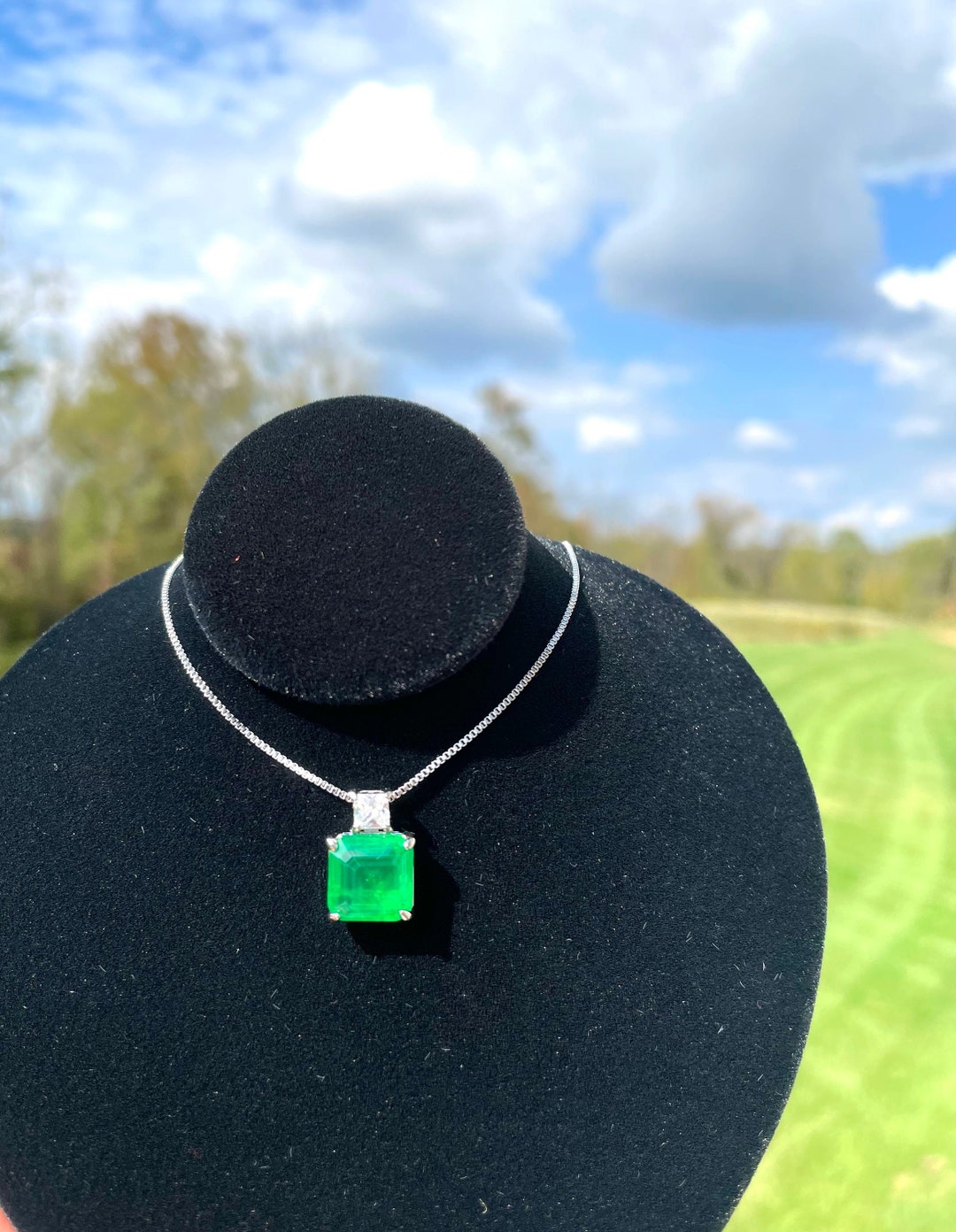 Simulated Mini EMERALD Luxury Vibrant Green Emerald Pendant Elegant ...