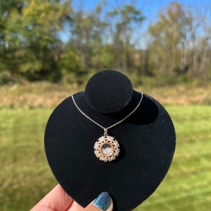 HAPPY DIAMOND Pendant, Floating Movable Diamond Pendant, Luxury Pendant ...