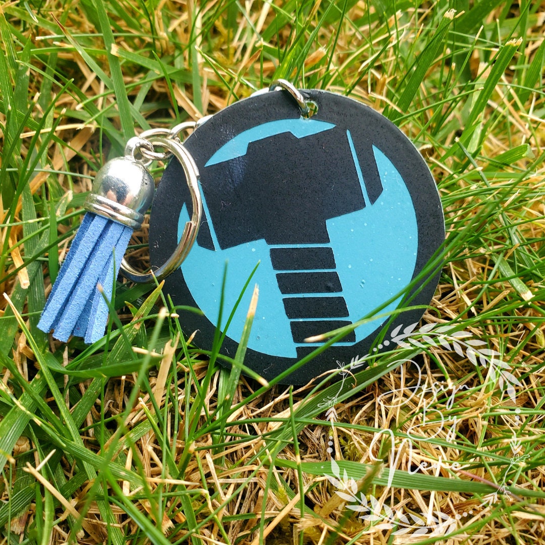 Superhero Keychains Spiderman Deadpool Hulk Hawkeye - Etsy