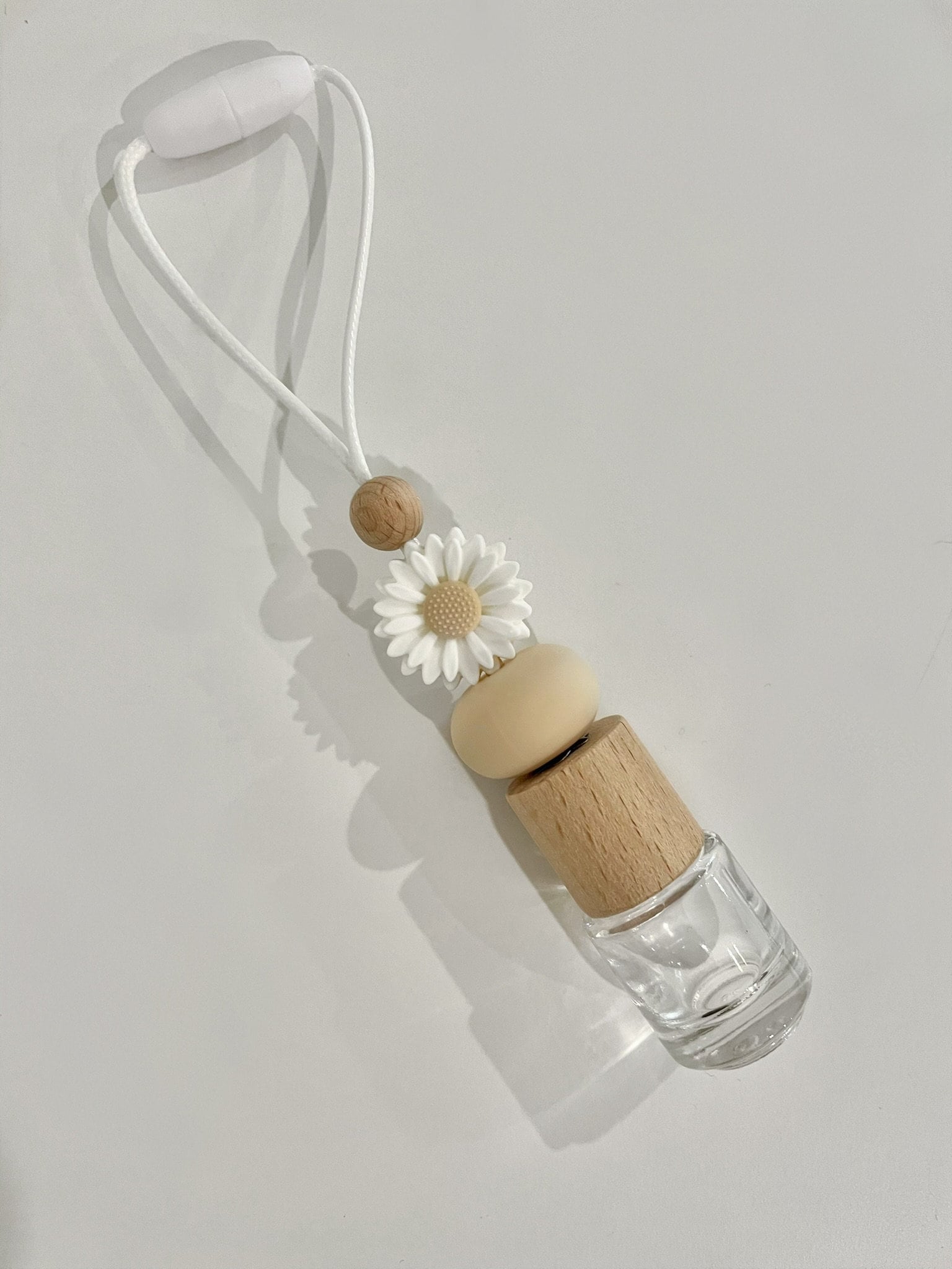 Car Diffuser / Hanging Diffuser / Beaded Diffuser / Fragrance Oil / Natural / Flower / Daisy ...