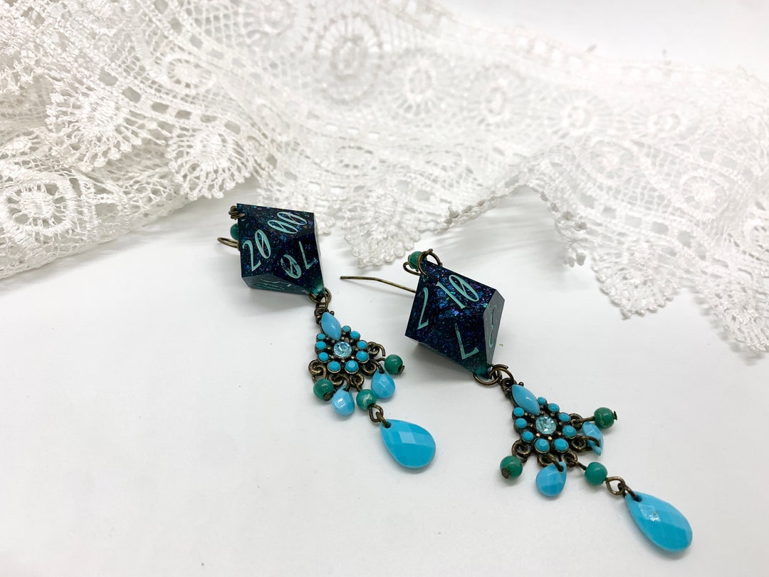 Gravity Well Mismatched D10 & D100 Dice Earrings - Etsy