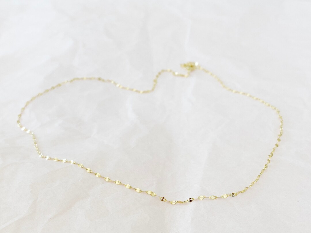 Collier très délicat sans pendentif chaîne en filigrane doré, tous les ...