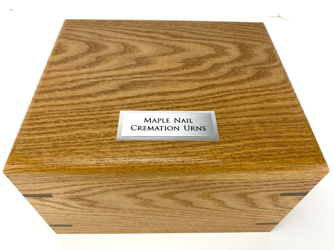 Red Oak Burial Urn - Contemporary Minimalist Cremation Urn - Moderns ...