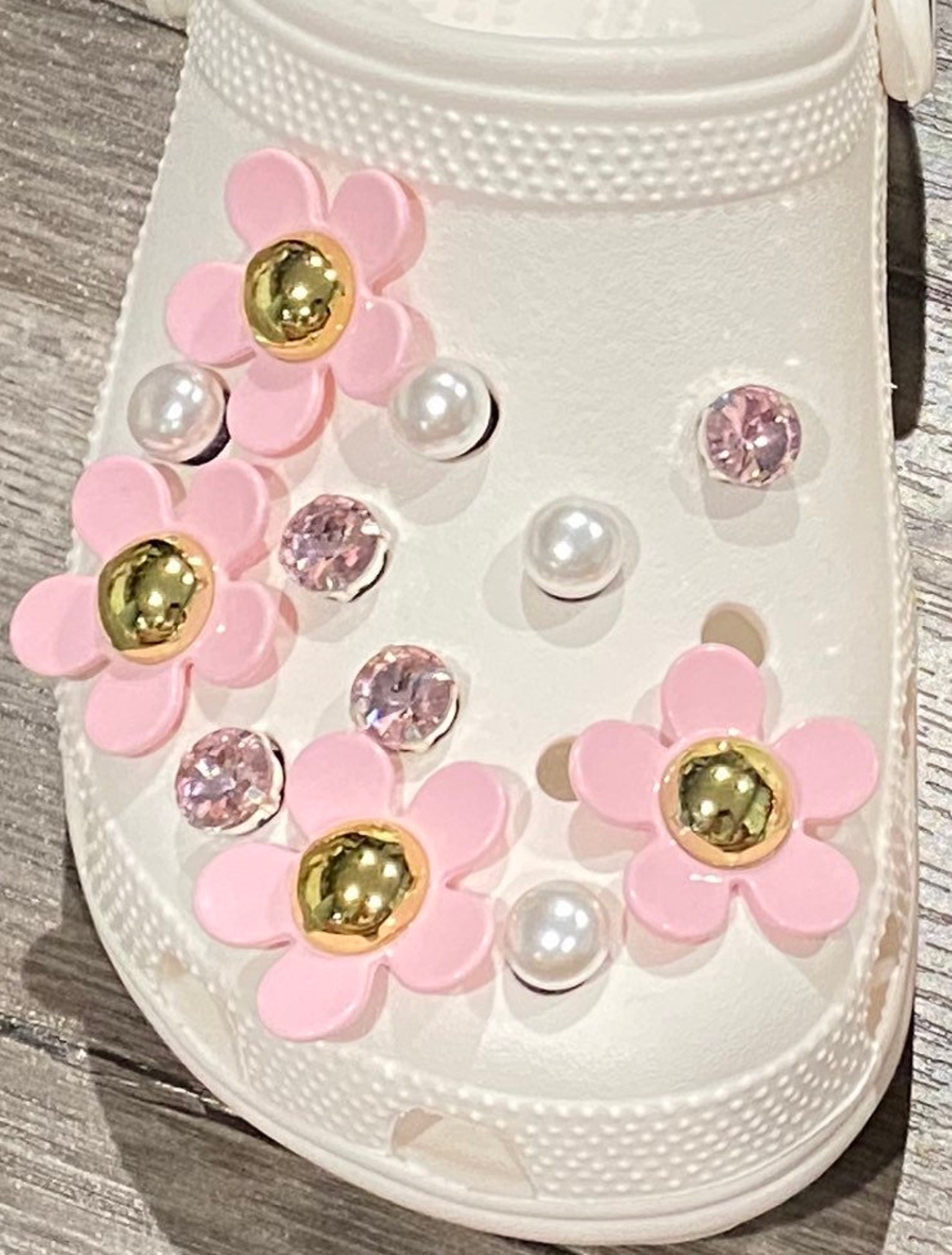 Crocs Charm PINK Daisy Floral / Pearl / Diamond 12pcs / - Etsy