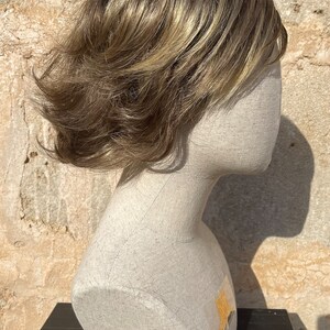 Short Blonde Rooted Wig Curly Wig With Dark Roots Heat Resistant ...