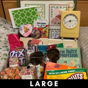 Color-themed Mystery Box! With Customizable Contents & *FREE SHIPPING ...