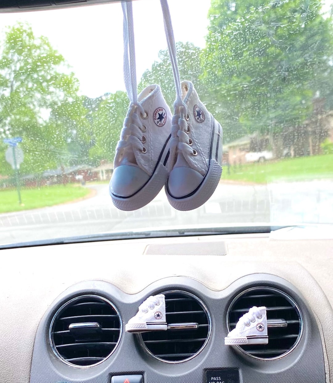 Converse Car Accessory 3 Piece Set Mirror Hanger and Vent Clips Pair of ...