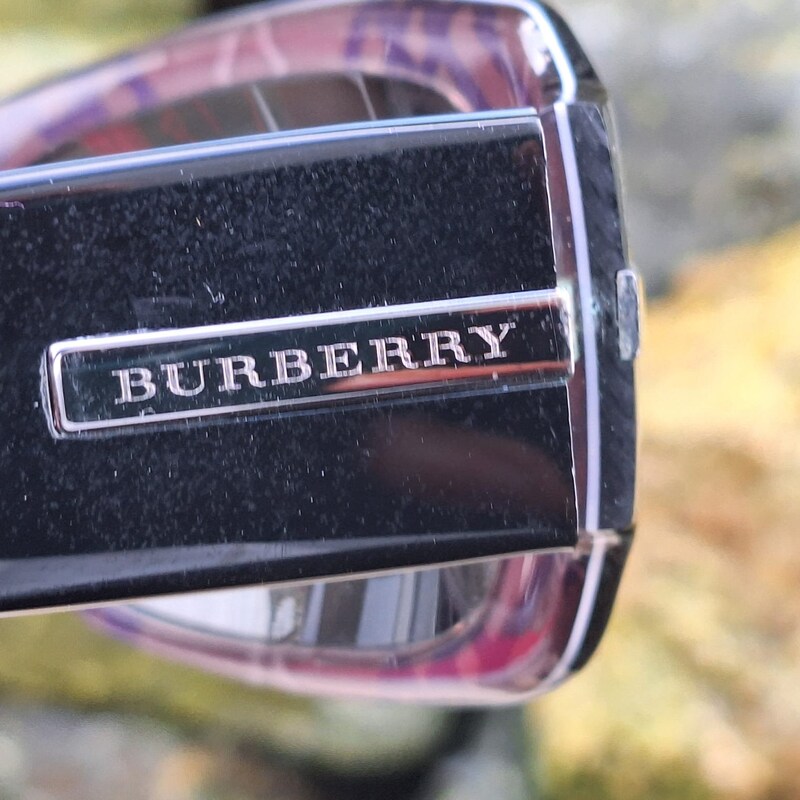 Burberry - Etsy