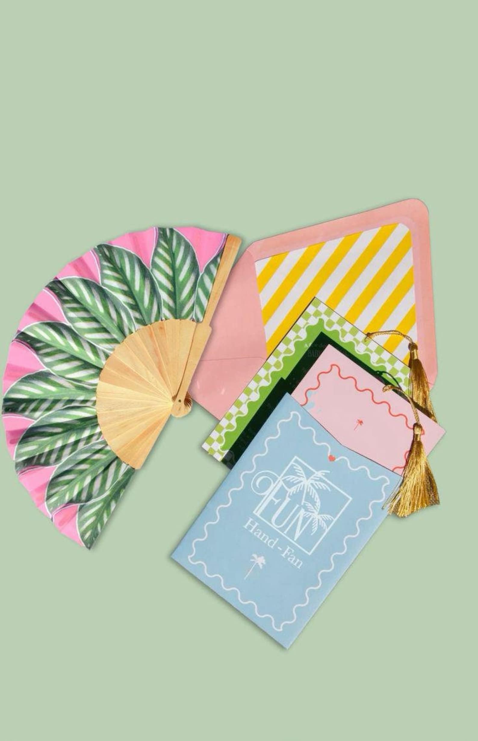 Tropical Hand Fan – Perfect Valentine's Gift for Her -stylish Summer ...