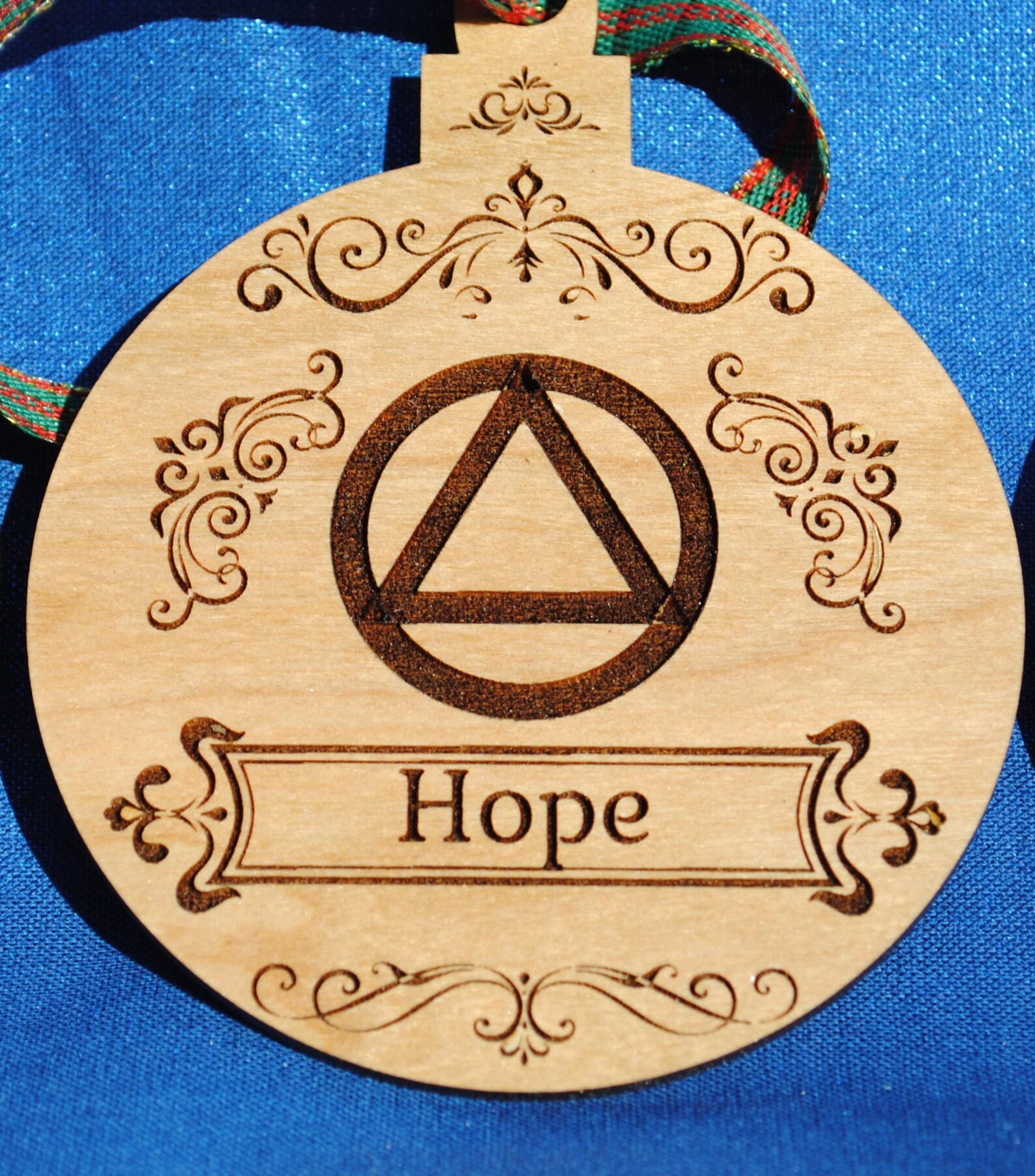 AA Symbol Cherry Wood Christmas Ornaments: Grateful, Hope, Peace, Love ...
