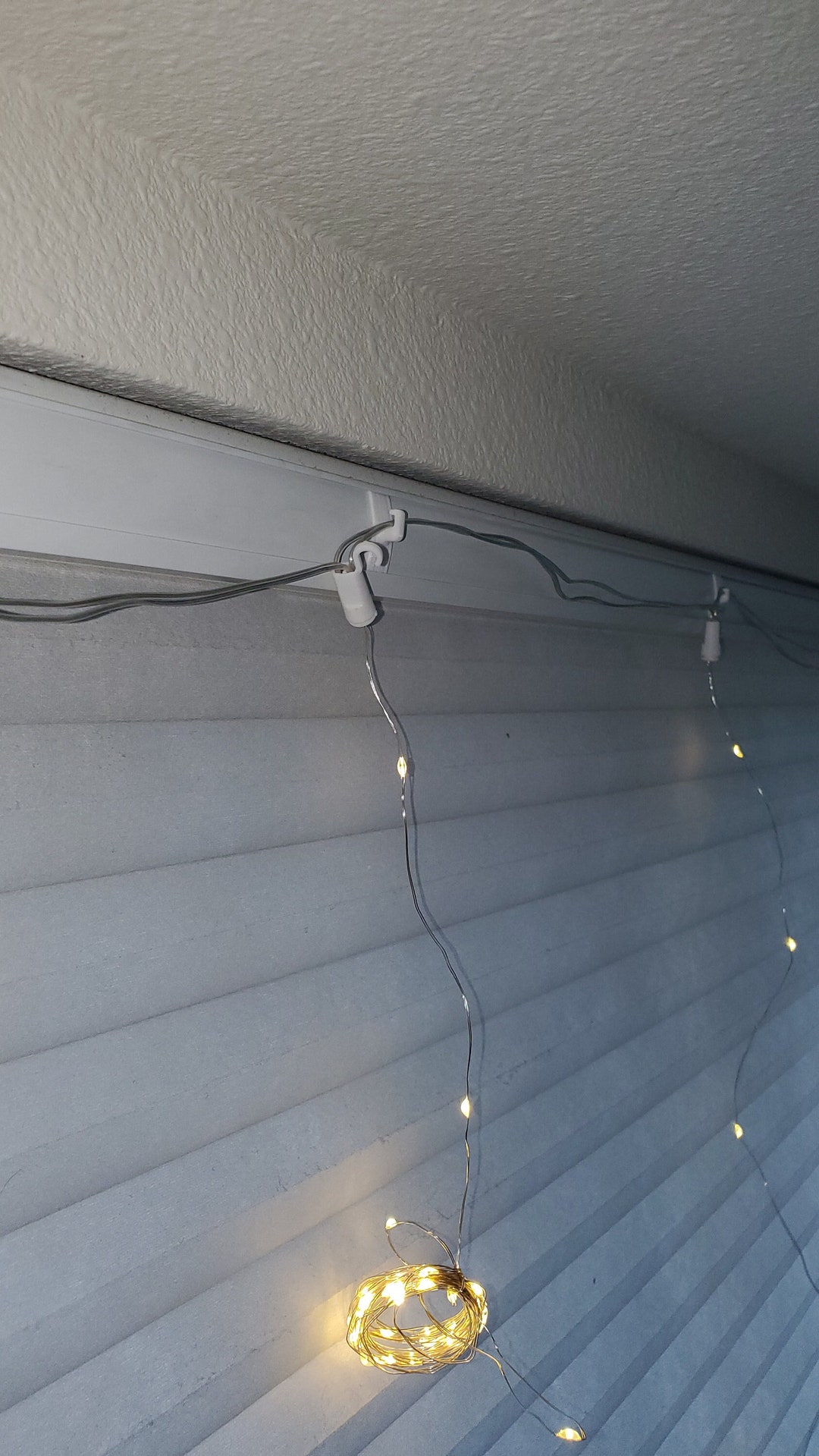 Small Headrail Curved Hooks for Light Curtains (pack of 10) - Etsy