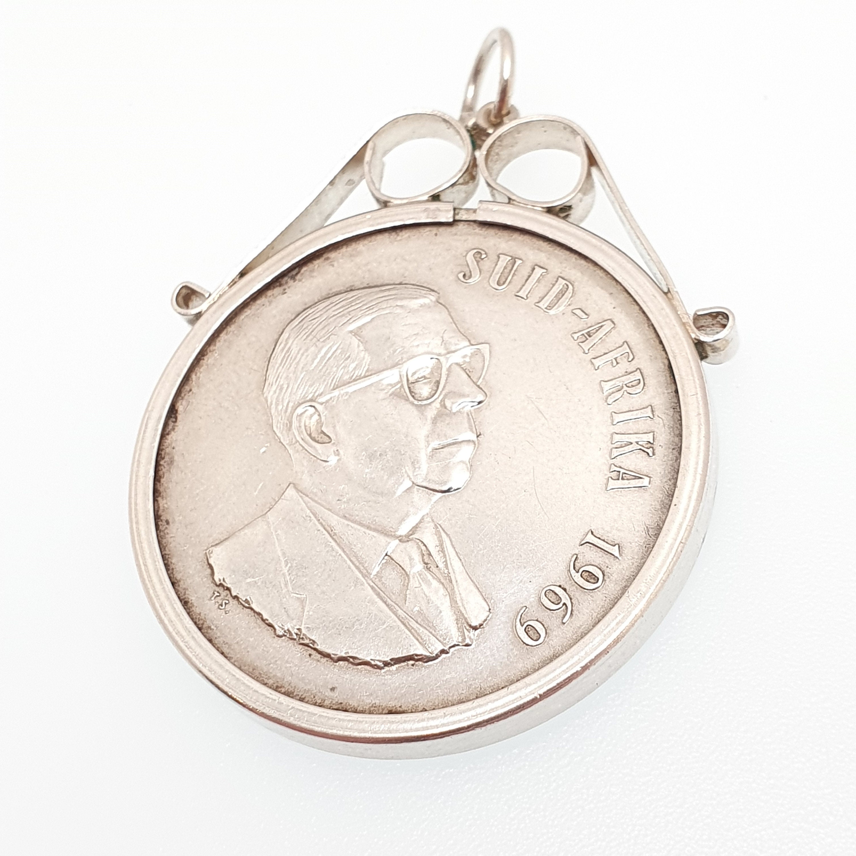 Vintage Solid Silver South African 1 Rand Silver Coin Pendant - Etsy