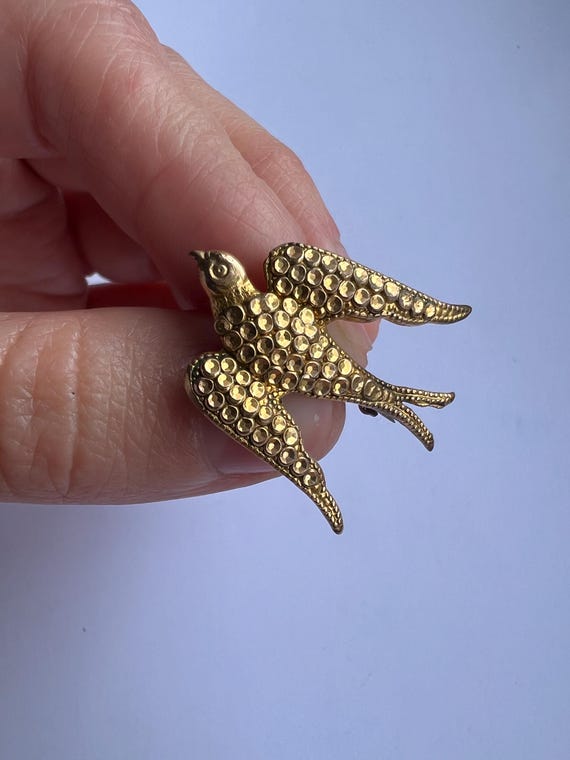 Antique swallow bird starling wings pin brooch Animal… - Gem