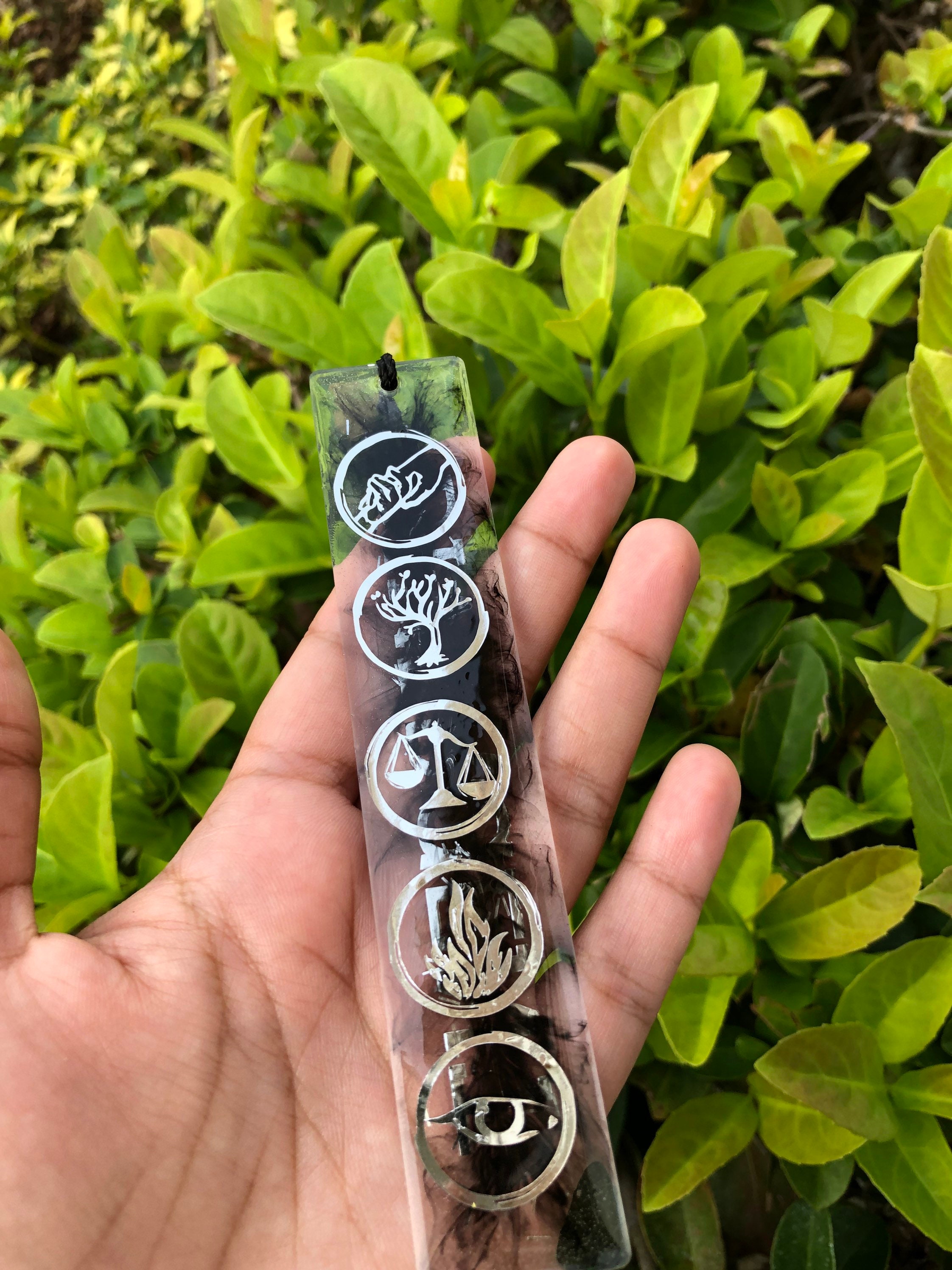 Divergent Bookmark W/ Faction Symbols - Etsy