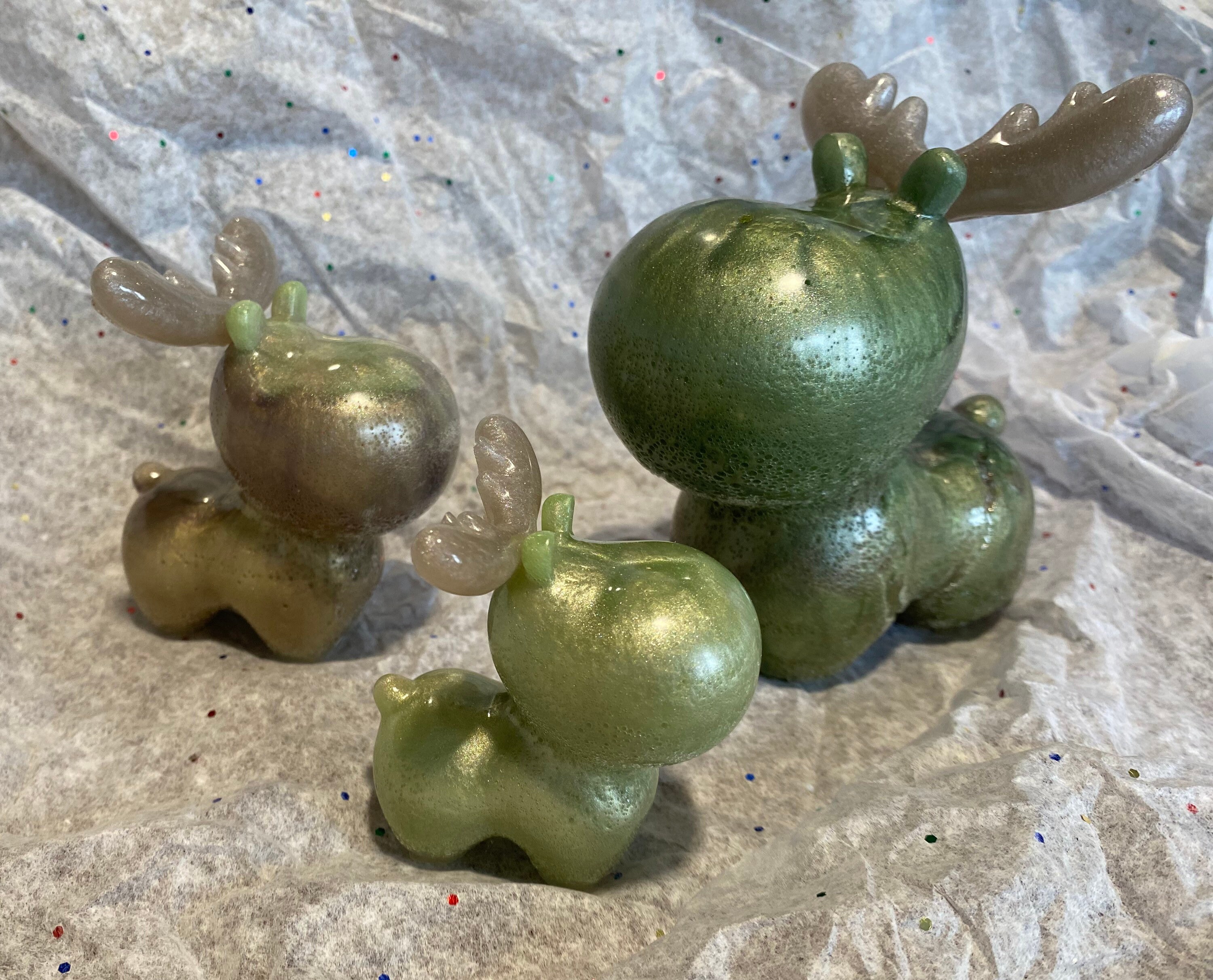 Moose with antlers epoxy resin figurines, Hippopotamus without antlers ...