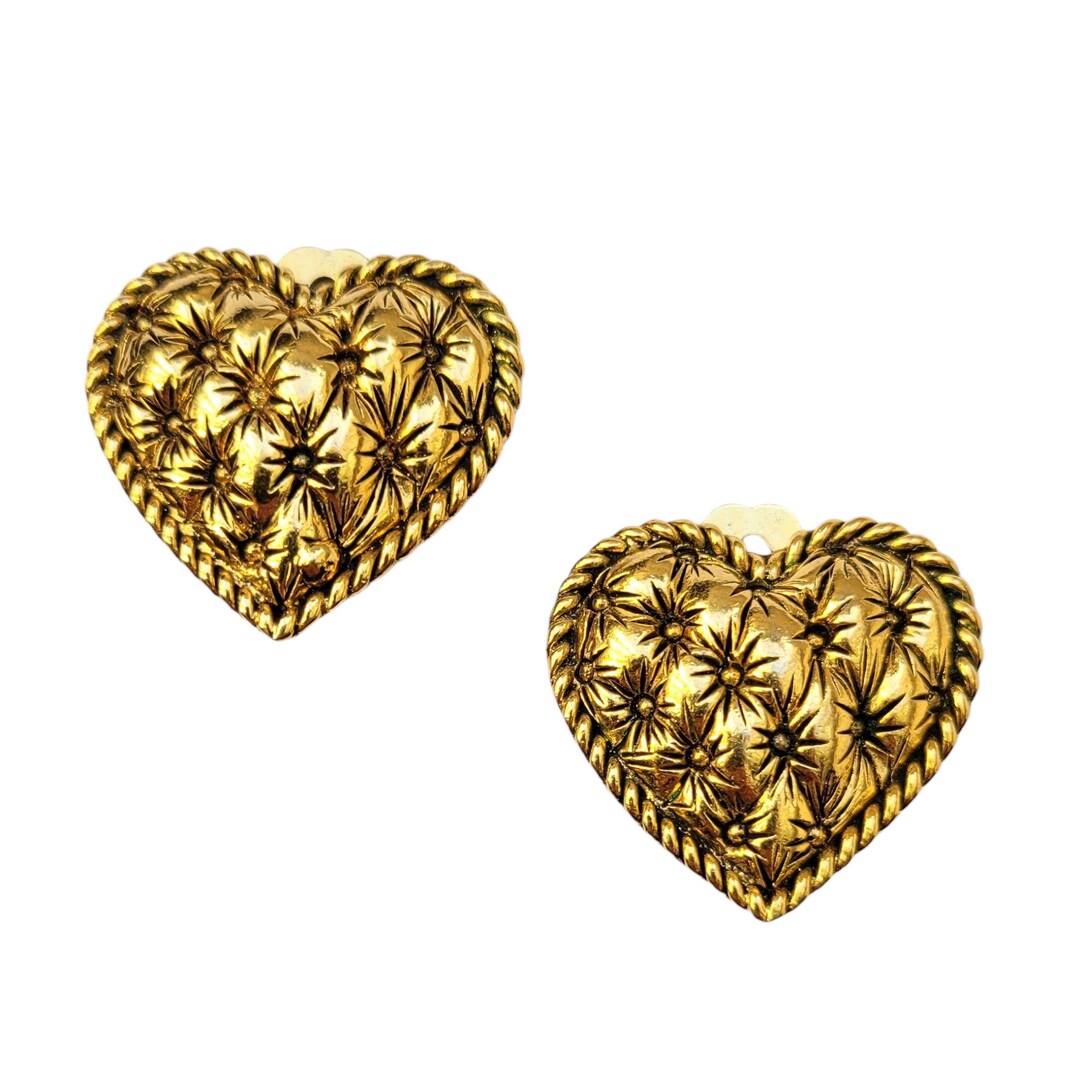 CHANTAL THOMASS Vintage 1990s Heart-shaped Clip-on Earrings - Etsy