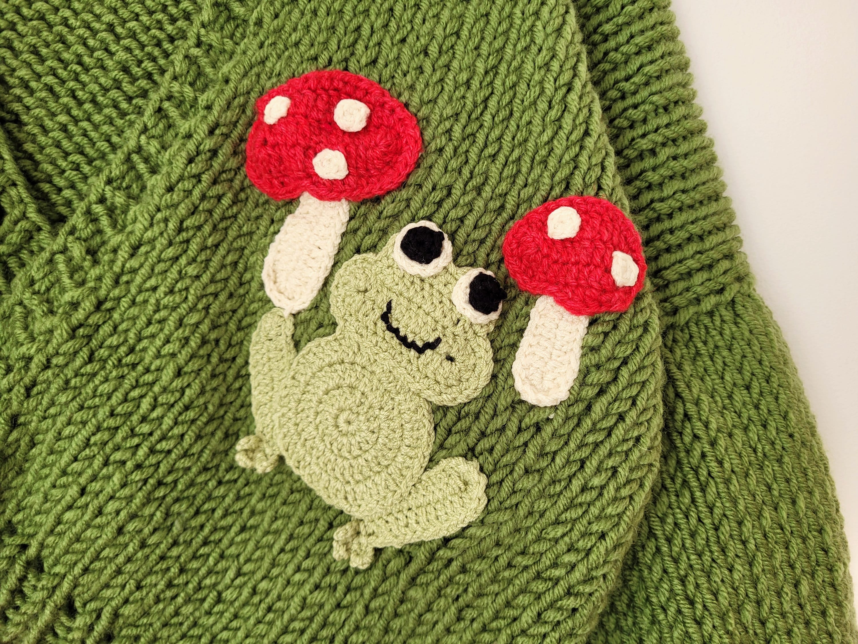 Frog Chunky Knit Cardigan Cropped Cardi Oversized Mushroom - Etsy UK