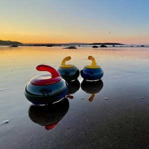 Handcrafted Canadian Blown Glass Crystal Curling Rock Decoration - Etsy
