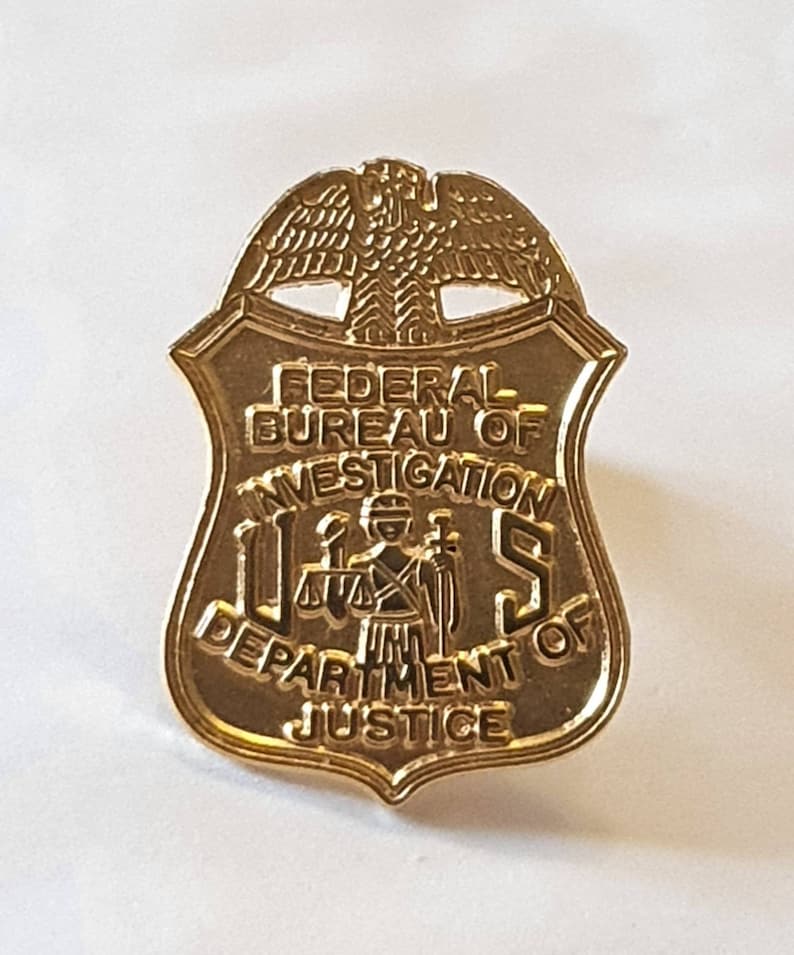 FBI Pin Badge 1 Inch Gold 24 Carat Gold Plated DOJ Special Agent ...