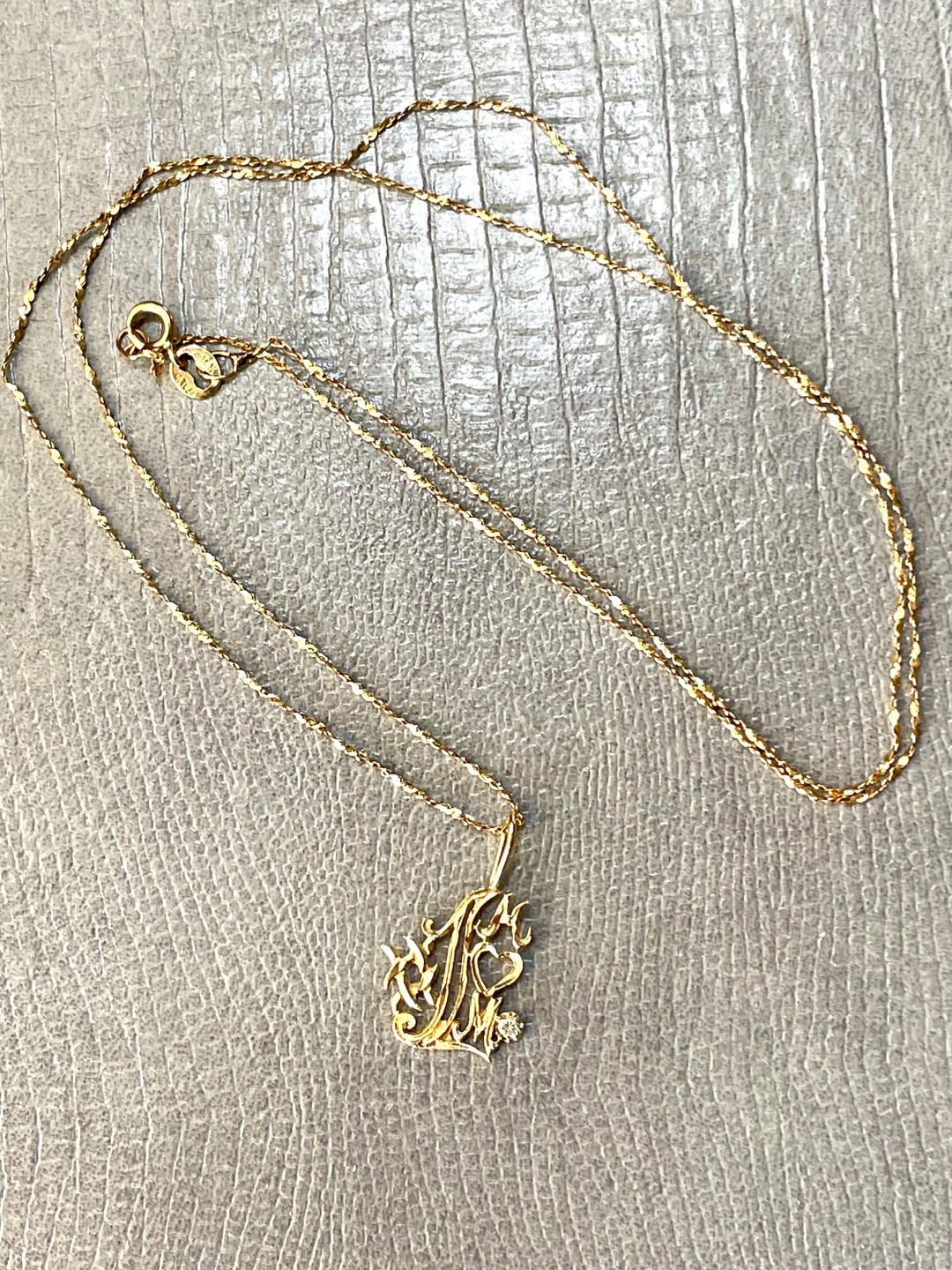 Beautiful 14K Made in Italy Gold Chain With Fancy Lettered #1mompendant ...