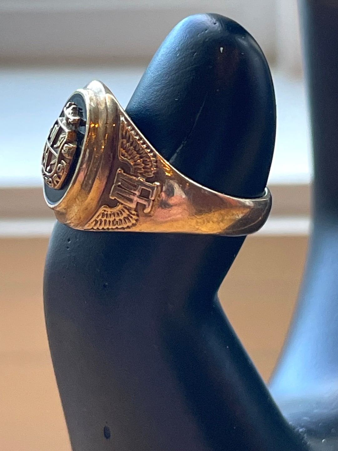 10k 1944 Rockford High Shool Round Style Class Ring Rockford High ...
