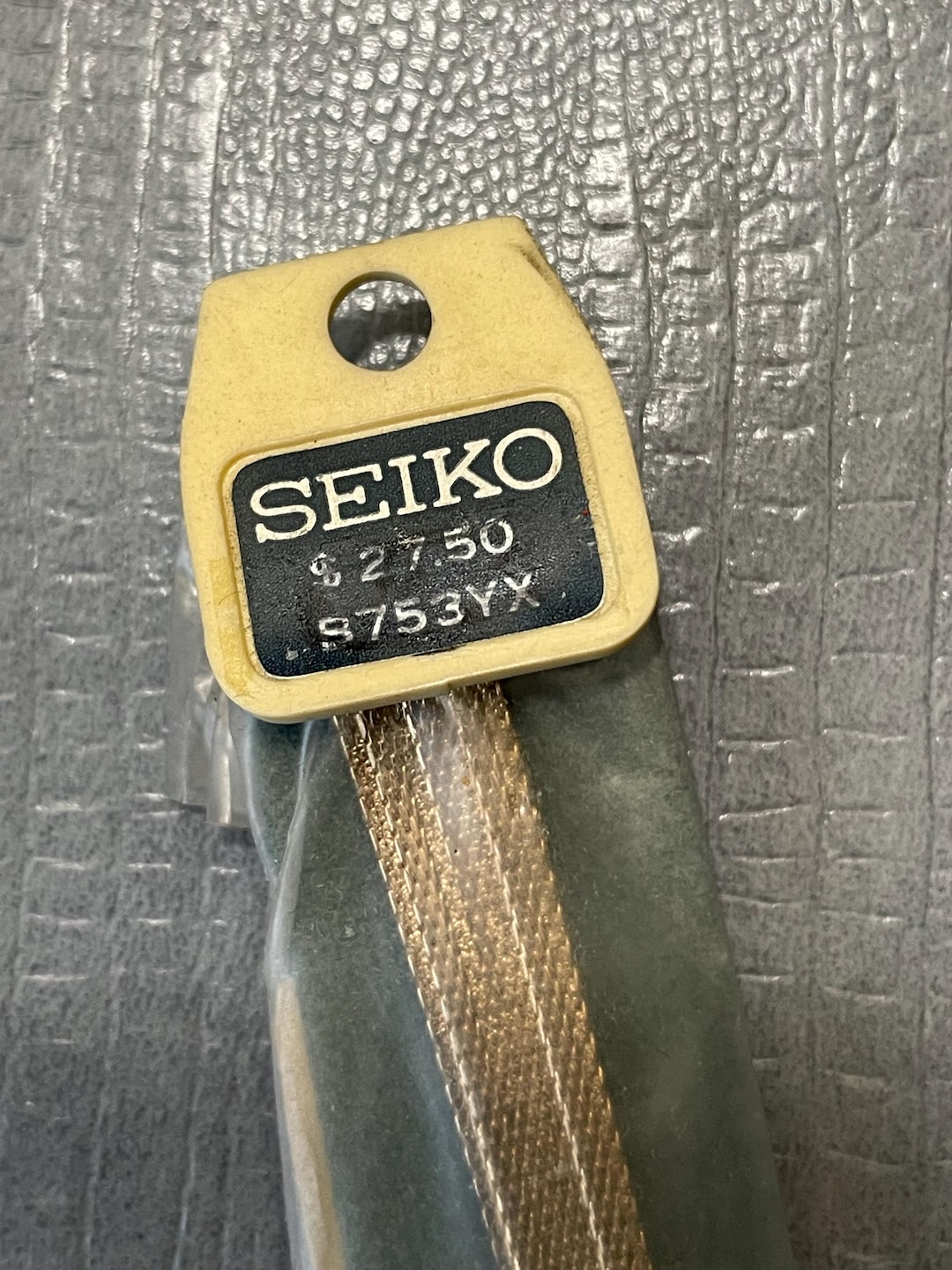 NOS Genuine Seiko S753YX Goldtone Bangle Wristwatch Bracelet. 6 3/8 ...