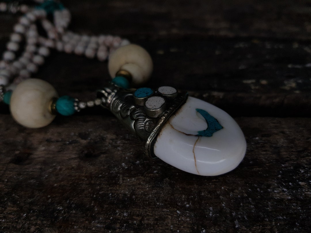 Vintage Conch Shell Necklace: Tibetan Coin Silver, Turquoise & Coral - Etsy